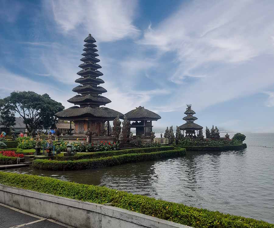 Bali Northern Escape: Dolphins, Waterfalls & Sacred Temples - Sarita ...